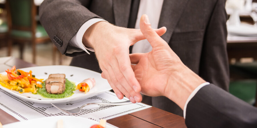 All You Need To Know About Business Travel Meal Expenses