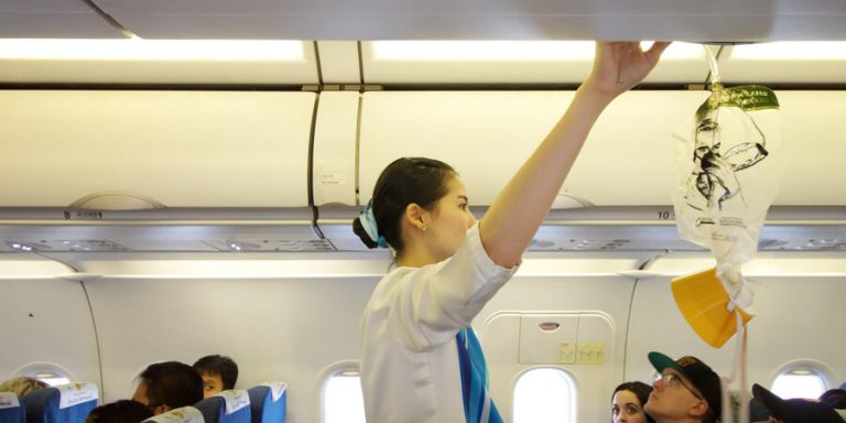 Flight Safety Instruction: Important Guidelines for a Safe Journey